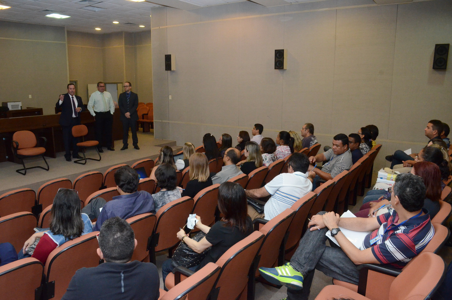 Treinamento do BNMP é iniciado para os servidores da região ...