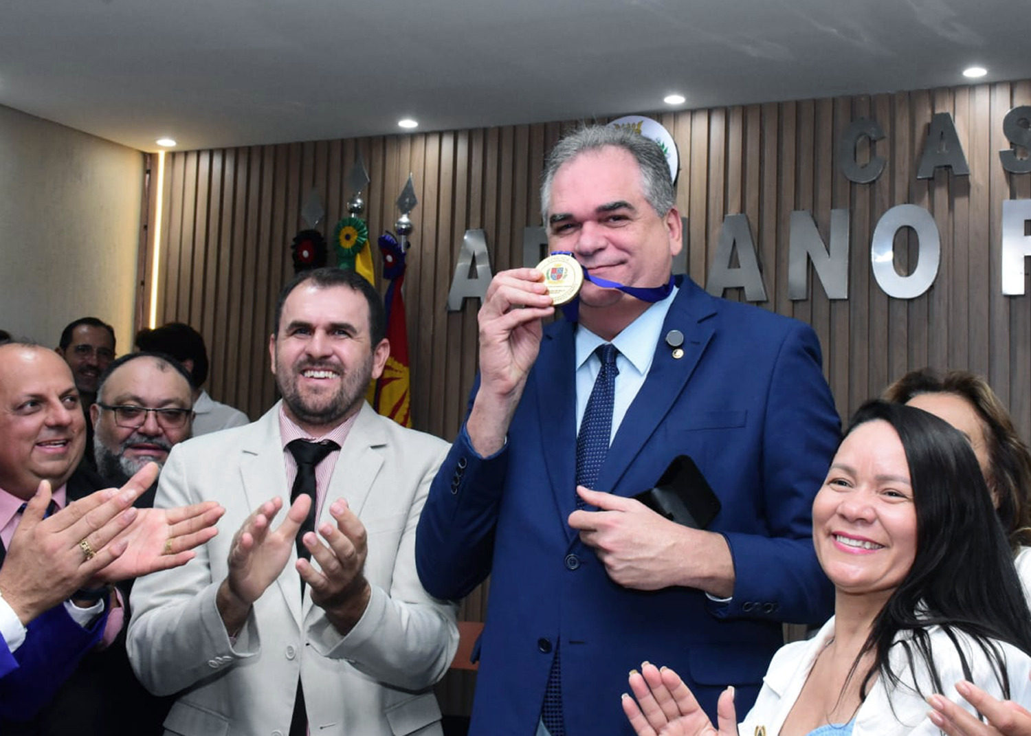 Desembargador Fred Coutinho recebe honrarias do município de Princesa Isabel | Tribunal de ...